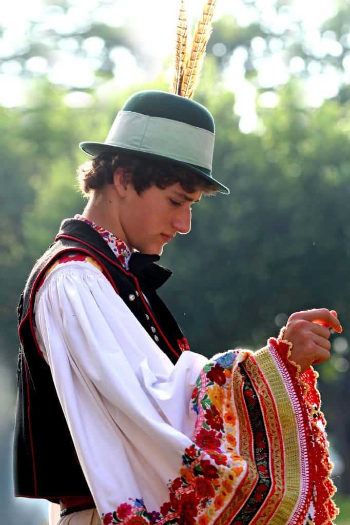 Clevelandi Cserkész Regös Csoport - Hungarian Scout Folk Ensemble ...